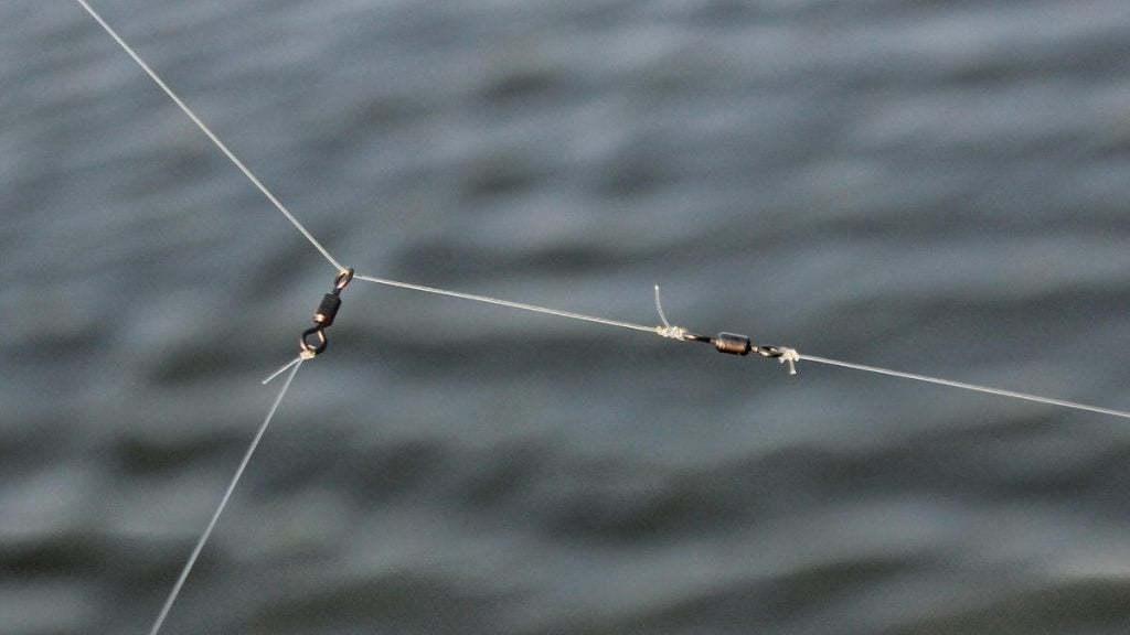 5 Effective Ways to Rig a Fluke for Bass Fishing - Wired2Fish